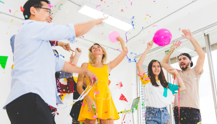 Throwing a Memorable Farewell Party: Tips and Ideas for a Night to Remember